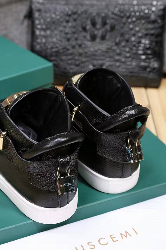 Tênis cano alto preto Buscemi - Grandes Grifes