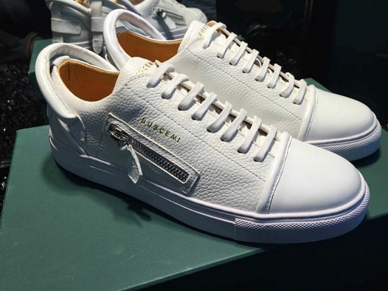 Tênis casual em couro Buscemi - Grandes Grifes