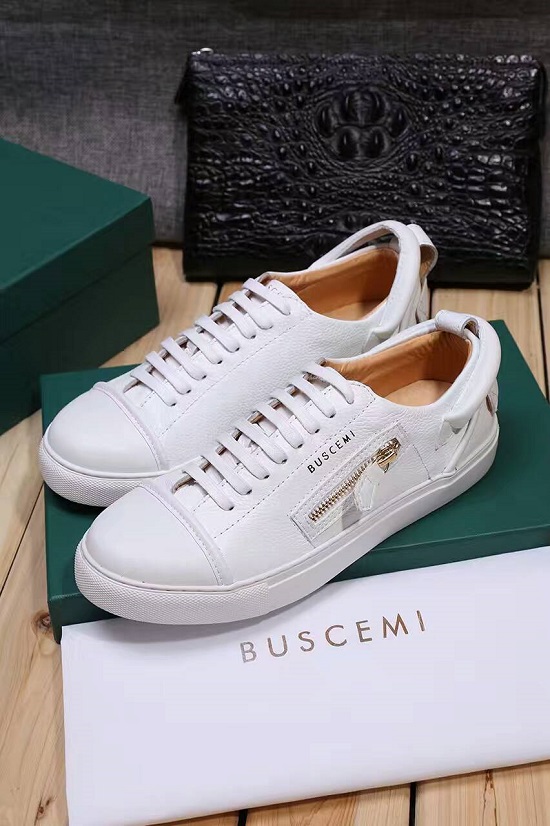 Tênis casual em couro Buscemi - Grandes Grifes